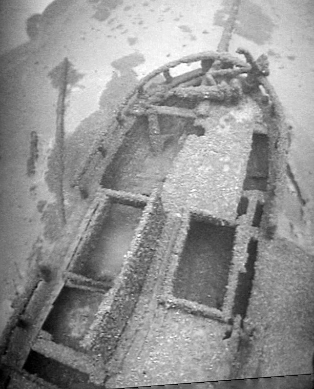 Dagger-board schooner - mid ship to bow - Picture - Image - Photo